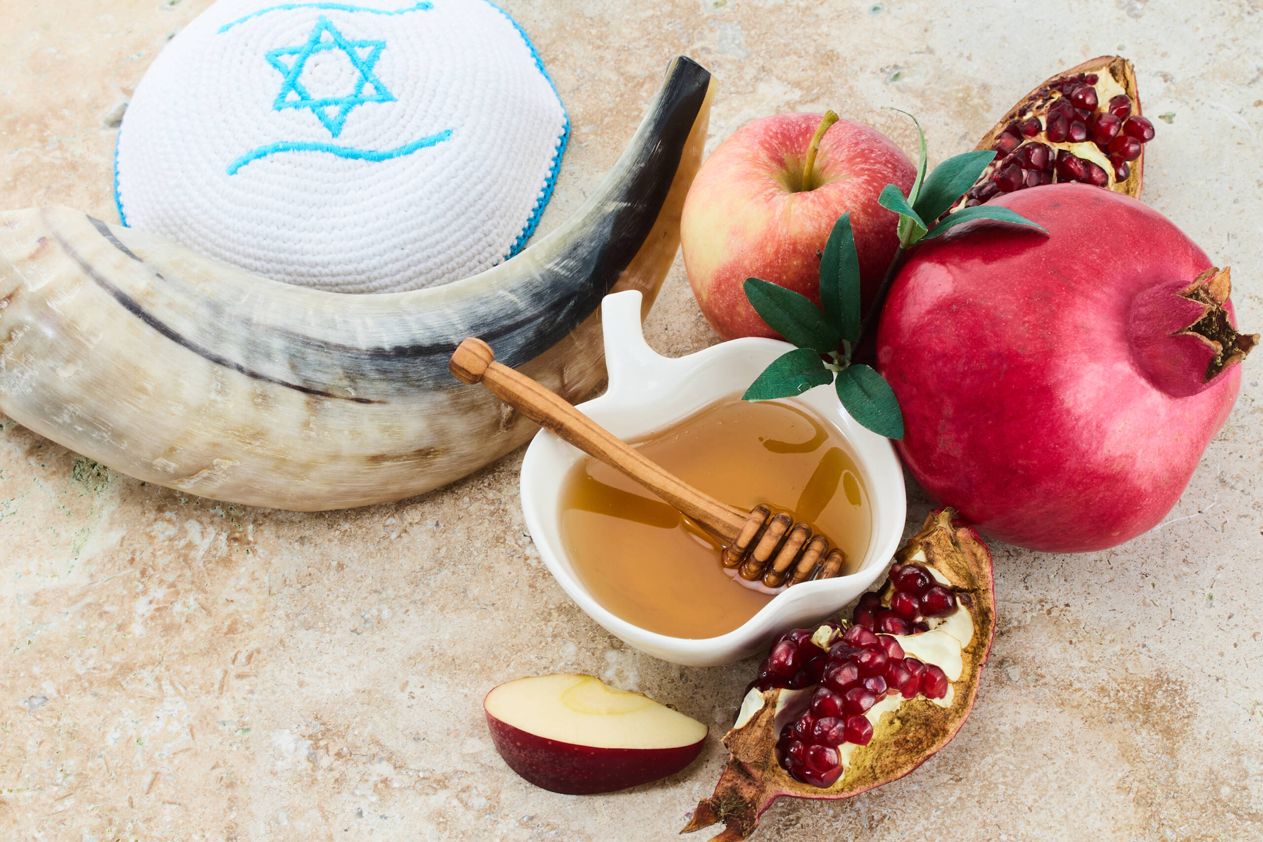 How Rosh Hashanah is Celebrated: Spiritual Traditions Explained